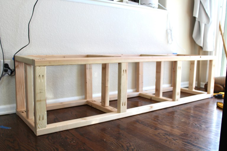 How To Build A Breakfast Nook Banquette – Amanda's Cozy Casa